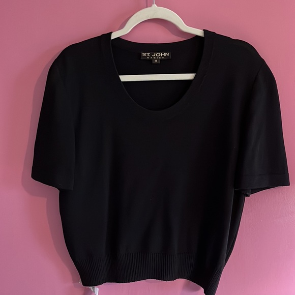 St. John | Sweaters | St John Basic Crew Neck Sweater M | Poshmark